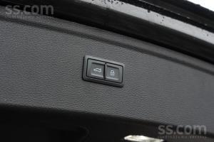 Black Audi Q5 2024 in Riga, with an engine capacity of 2.00 L and mileage of 36 thousand km for 36000 €, photo 26 on AUTOMOTO.COM.LV