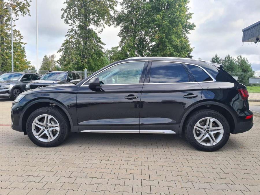Melns Audi Q5 2024 Šauļi, ar dzinēja tilpumu 1.98 L un nobraukumu 151 tūkst. km par 31600 €, foto 5 vietnē AUTOMOTO.COM.LV