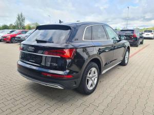 Melns Audi Q5 2024 Šauļi, ar dzinēja tilpumu 1.98 L un nobraukumu 151 tūkst. km par 31600 €, foto 9 vietnē AUTOMOTO.COM.LV