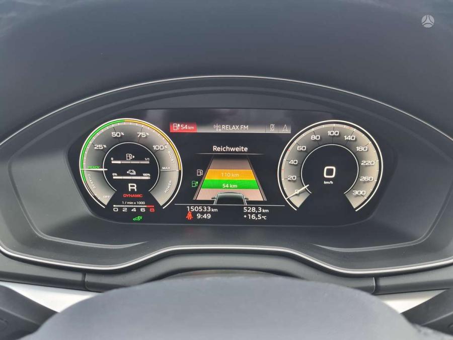 Melns Audi Q5 2024 Šauļi, ar dzinēja tilpumu 1.98 L un nobraukumu 151 tūkst. km par 31600 €, foto 22 vietnē AUTOMOTO.COM.LV