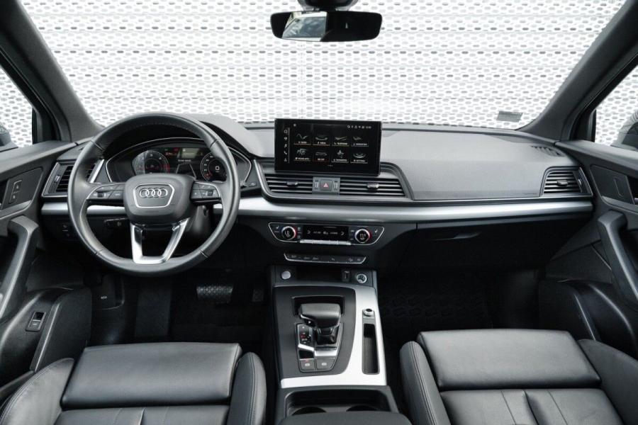 Black Audi Q5 2024 in Marupe, with an engine capacity of 2.00 L and mileage of 42 thousand km for 33900 €, photo 7 on AUTOMOTO.COM.LV