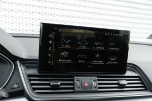 Black Audi Q5 2024 in Marupe, with an engine capacity of 2.00 L and mileage of 42 thousand km for 33900 €, photo 17 on AUTOMOTO.COM.LV