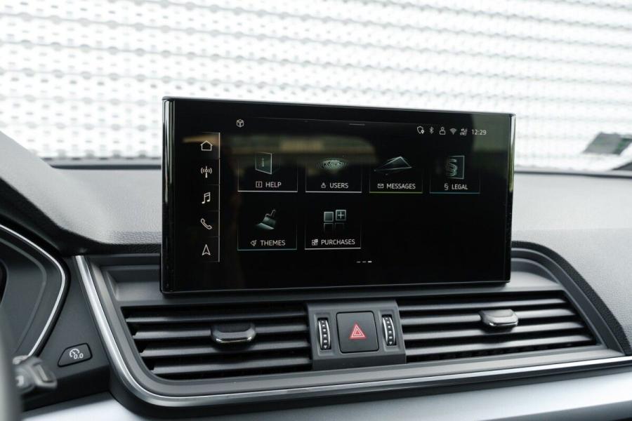 Black Audi Q5 2024 in Marupe, with an engine capacity of 2.00 L and mileage of 42 thousand km for 33900 €, photo 22 on AUTOMOTO.COM.LV