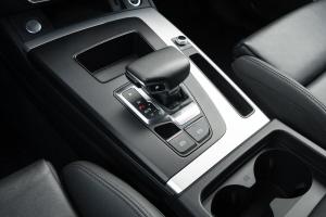 Black Audi Q5 2024 in Marupe, with an engine capacity of 2.00 L and mileage of 42 thousand km for 33900 €, photo 24 on AUTOMOTO.COM.LV
