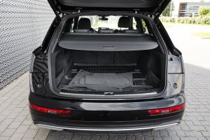 Black Audi Q5 2024 in Marupe, with an engine capacity of 2.00 L and mileage of 42 thousand km for 33900 €, photo 27 on AUTOMOTO.COM.LV