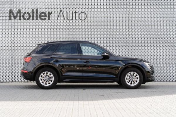 Melns Audi Q5 2024 Rīga, ar dzinēja tilpumu 2.00 L un nobraukumu 42 tūkst. km par 33900 €, foto 11 vietnē AUTOMOTO.COM.LV