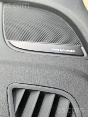 Melns Audi Q5 2024 Rīga, ar dzinēja tilpumu 2.00 L un nobraukumu 26 tūkst. km par 32000 €, foto 8 vietnē AUTOMOTO.COM.LV