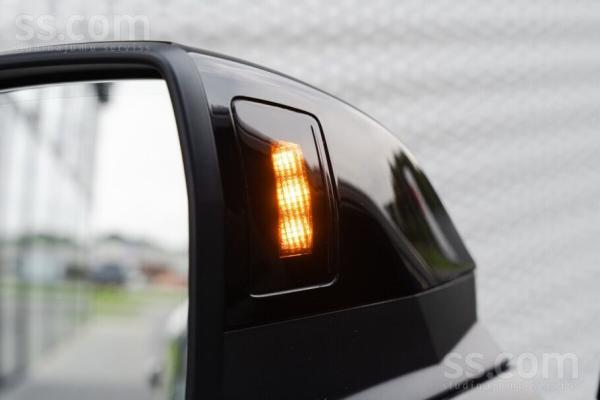 Melns Audi Q5 2024 Rīga, ar dzinēja tilpumu 2.00 L un nobraukumu 38 tūkst. km par 41750 €, foto 8 vietnē AUTOMOTO.COM.LV