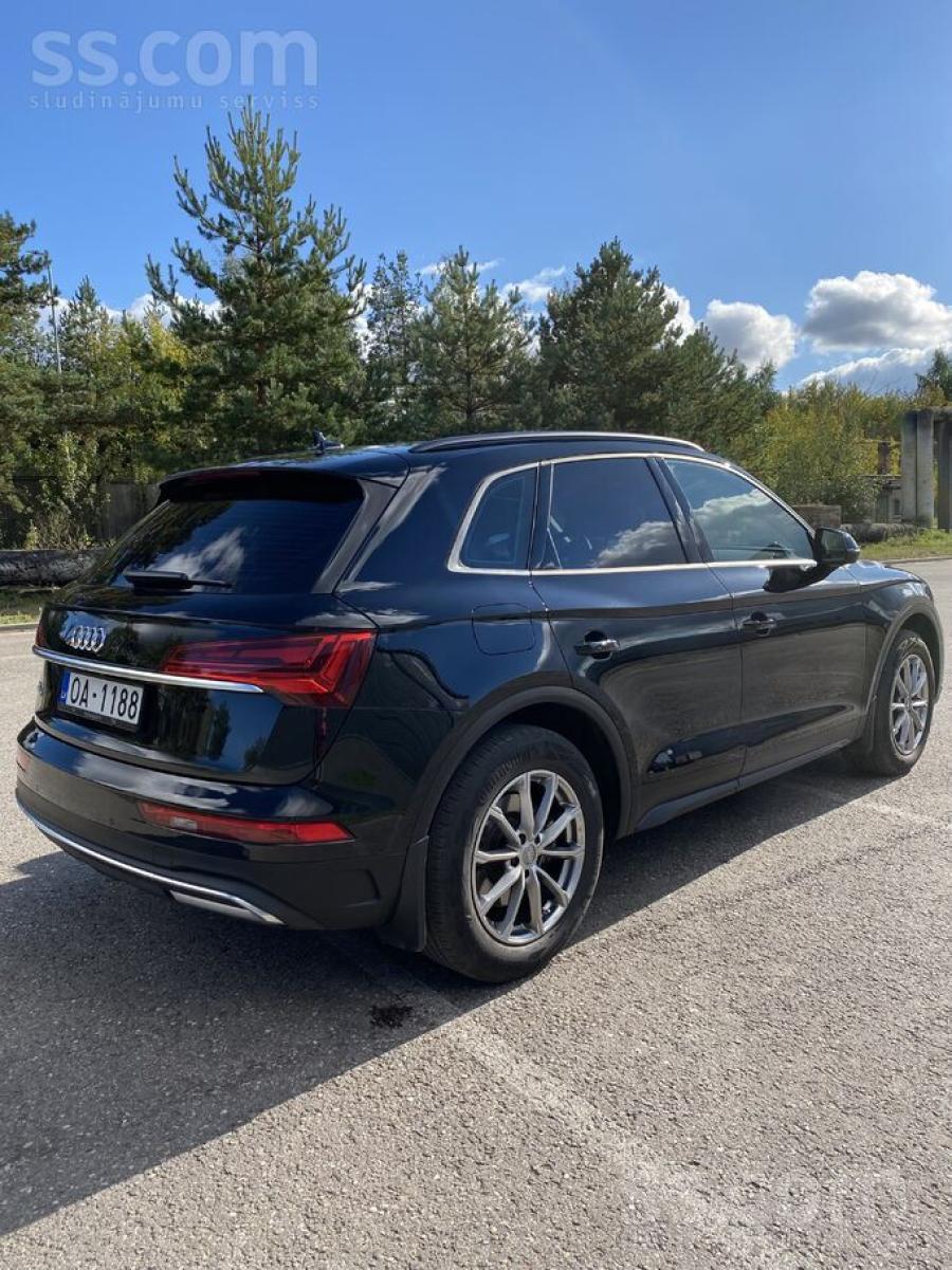 Black Audi Q5 2024 in Daugavpils, with an engine capacity of 2.00 L and mileage of 18 thousand km for 36900 €, photo 1 on AUTOMOTO.COM.LV