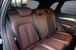 Melns Audi Q5 2024 Mārupe, ar dzinēja tilpumu 2.00 L un nobraukumu 15 tūkst. km par 33600 €, foto 26 vietnē AUTOMOTO.COM.LV