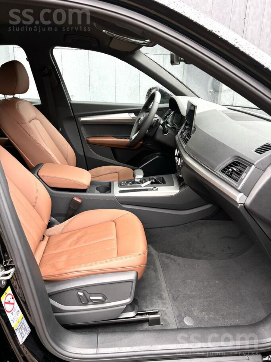 Melns Audi Q5 2025 Rīga, ar dzinēja tilpumu 2.00 L un nobraukumu 60 tūkst. km par 45000 €, foto 12 vietnē AUTOMOTO.COM.LV