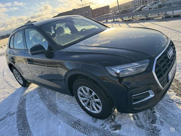 Black Audi Q5 2025 in Vilnius, with an engine capacity of 1.97 L and mileage of 40 thousand km for 42000 €, photo 1 on AUTOMOTO.COM.LV