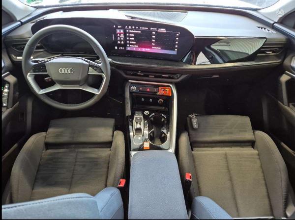 Melns Audi Q5 2025 Klaipėda, ar dzinēja tilpumu 1.98 L un nobraukumu 5 tūkst. km par 22700 €, foto 5 vietnē AUTOMOTO.COM.LV