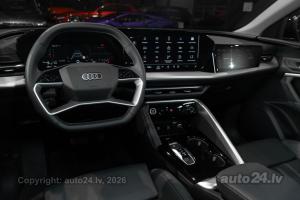 Melns Audi Q5 2025 Rīga, ar dzinēja tilpumu 2.00 L un nobraukumu 7 tūkst. km par 60615 €, foto 10 vietnē AUTOMOTO.COM.LV