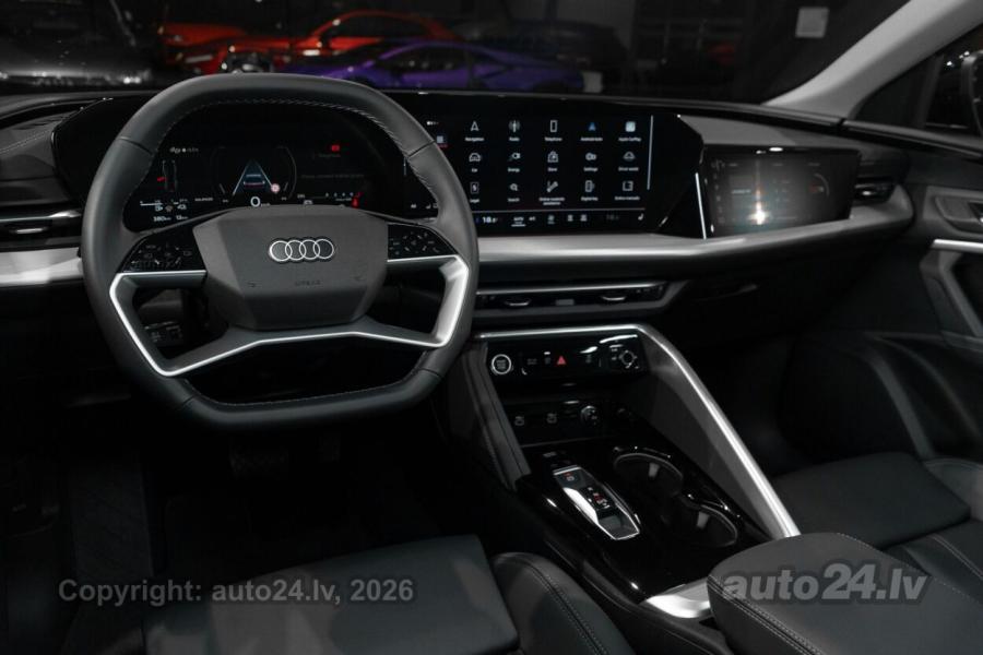 Melns Audi Q5 2025 Rīga, ar dzinēja tilpumu 2.00 L un nobraukumu 7 tūkst. km par 60615 €, foto 10 vietnē AUTOMOTO.COM.LV