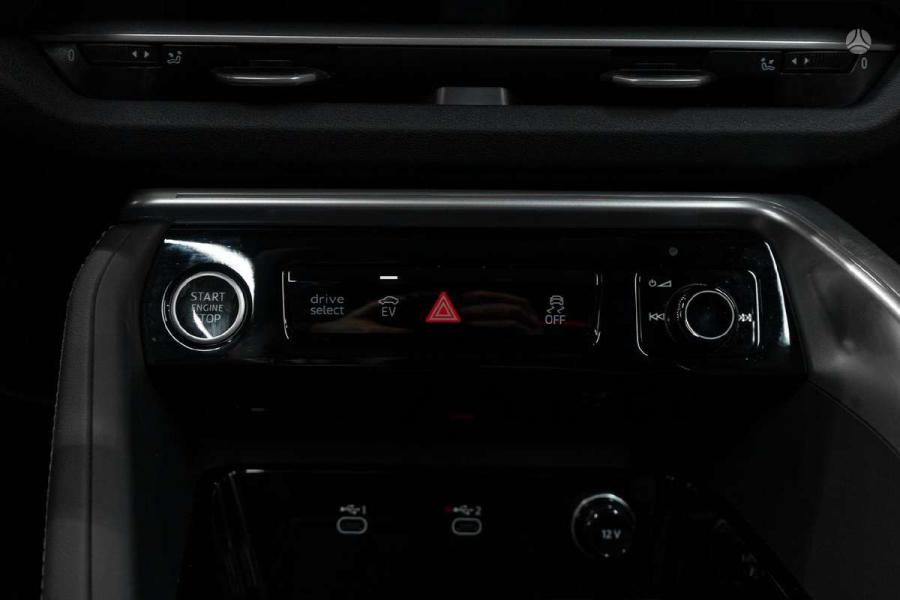 Черный Ауди Ку 5 2025 в Рига, объемом двигателя 1.98 л и пробегом 7 тыс. км за 60615 €, фото 22 на AUTOMOTO.COM.LV