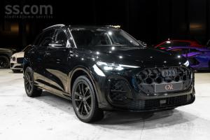 Black Audi Q5 2025 in Riga, with an engine capacity of 2.00 L and mileage of 7 thousand km for 60615 €, photo 3 on AUTOMOTO.COM.LV