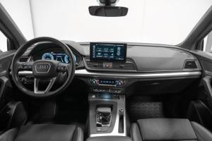 Melns Audi Q5 2025 Viļņa, ar dzinēja tilpumu 2.00 L un nobraukumu 49 tūkst. km par 35350 €, foto 12 vietnē AUTOMOTO.COM.LV