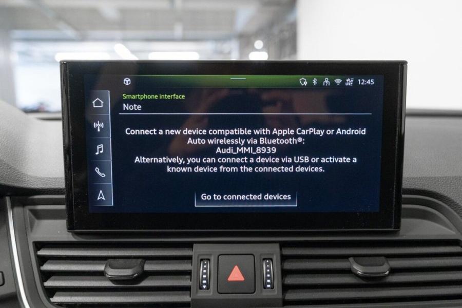 Melns Audi Q5 2025 Viļņa, ar dzinēja tilpumu 2.00 L un nobraukumu 49 tūkst. km par 35350 €, foto 20 vietnē AUTOMOTO.COM.LV
