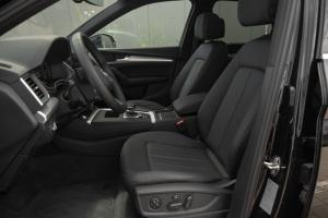 Melns Audi Q5 2025 Viļņa, ar dzinēja tilpumu 2.00 L un nobraukumu 9 tūkst. km par 48700 €, foto 10 vietnē AUTOMOTO.COM.LV