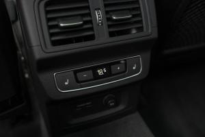 Melns Audi Q5 2025 Viļņa, ar dzinēja tilpumu 2.00 L un nobraukumu 9 tūkst. km par 48700 €, foto 14 vietnē AUTOMOTO.COM.LV