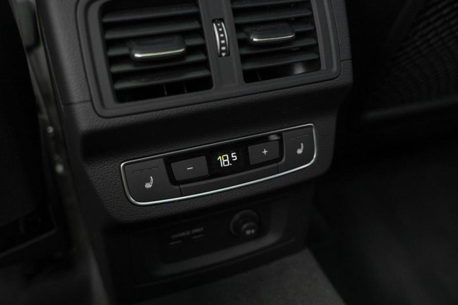 Melns Audi Q5 2025 Viļņa, ar dzinēja tilpumu 2.00 L un nobraukumu 9 tūkst. km par 48700 €, foto 14 vietnē AUTOMOTO.COM.LV