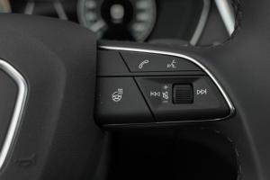 Melns Audi Q5 2025 Viļņa, ar dzinēja tilpumu 2.00 L un nobraukumu 9 tūkst. km par 48700 €, foto 22 vietnē AUTOMOTO.COM.LV