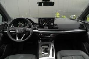 Melns Audi Q5 2025 Viļņa, ar dzinēja tilpumu 2.00 L un nobraukumu 9 tūkst. km par 48700 €, foto 24 vietnē AUTOMOTO.COM.LV