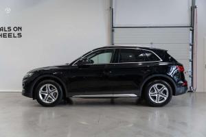 Black Audi Q5 2025 in Vilnius, with an engine capacity of 1.97 L and mileage of 41 thousand km for 36900 €, photo 5 on AUTOMOTO.COM.LV
