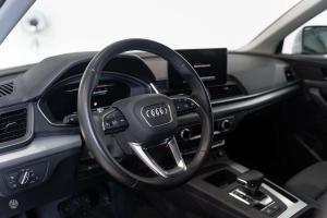 Black Audi Q5 2025 in Vilnius, with an engine capacity of 1.97 L and mileage of 41 thousand km for 36900 €, photo 12 on AUTOMOTO.COM.LV