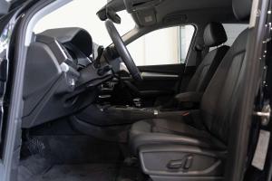 Black Audi Q5 2025 in Vilnius, with an engine capacity of 1.97 L and mileage of 41 thousand km for 36900 €, photo 13 on AUTOMOTO.COM.LV