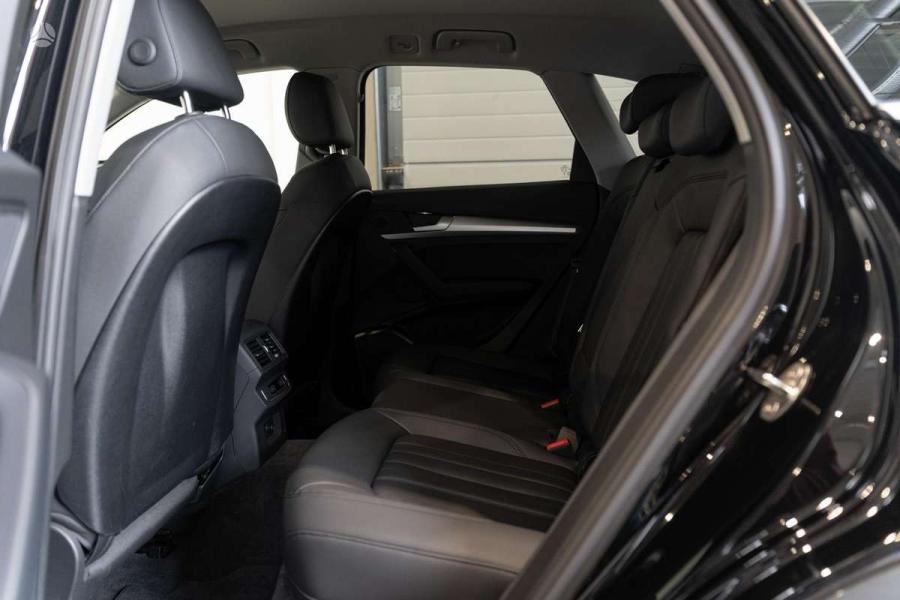 Black Audi Q5 2025 in Vilnius, with an engine capacity of 1.97 L and mileage of 41 thousand km for 36900 €, photo 17 on AUTOMOTO.COM.LV