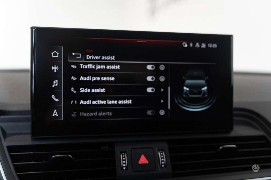 Black Audi Q5 2025 in Vilnius, with an engine capacity of 1.97 L and mileage of 41 thousand km for 36900 €, photo 28 on AUTOMOTO.COM.LV
