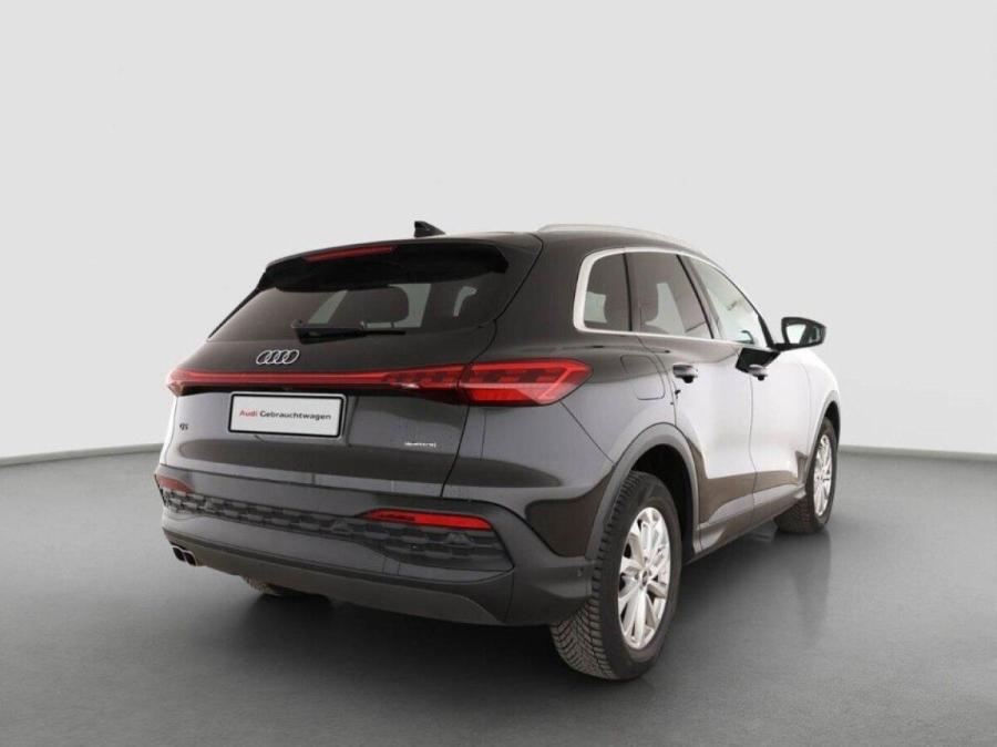 Black Audi Q5 2025 in Marupe, with an engine capacity of 2.00 L and mileage of 24 thousand km for 46900 €, photo 3 on AUTOMOTO.COM.LV