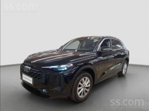 Black Audi Q5 2025 in Riga, with an engine capacity of 2.00 L and mileage of 22 thousand km for 45900 €, photo  on AUTOMOTO.COM.LV