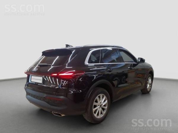 Black Audi Q5 2025 in Riga, with an engine capacity of 2.00 L and mileage of 22 thousand km for 45900 €, photo 4 on AUTOMOTO.COM.LV