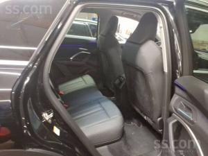 Black Audi Q5 2025 in Riga, with an engine capacity of 2.00 L and mileage of 22 thousand km for 45900 €, photo 12 on AUTOMOTO.COM.LV
