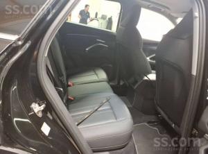 Black Audi Q5 2025 in Riga, with an engine capacity of 2.00 L and mileage of 22 thousand km for 45900 €, photo 8 on AUTOMOTO.COM.LV
