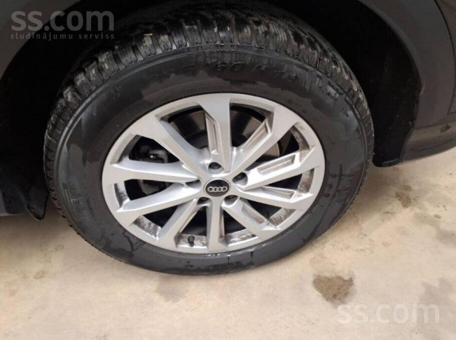 Black Audi Q5 2025 in Riga, with an engine capacity of 2.00 L and mileage of 22 thousand km for 45900 €, photo 10 on AUTOMOTO.COM.LV