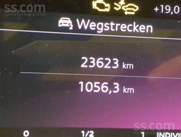 Black Audi Q5 2025 in Riga, with an engine capacity of 2.00 L and mileage of 24 thousand km for 46900 €, photo 5 on AUTOMOTO.COM.LV