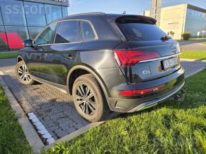 Melns Audi Q5 2025 Rīga, ar dzinēja tilpumu 2.00 L un nobraukumu 27 tūkst. km par 47500 €, foto 4 vietnē AUTOMOTO.COM.LV
