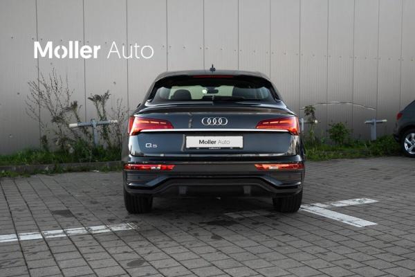 Black Audi Q5 2025 in Vilnius, with an engine capacity of 2.00 L and mileage of 45 thousand km for 34050 €, photo 6 on AUTOMOTO.COM.LV