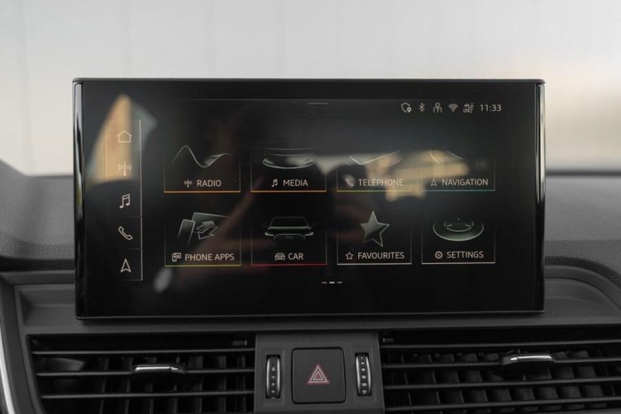 Black Audi Q5 2025 in Vilnius, with an engine capacity of 2.00 L and mileage of 45 thousand km for 34050 €, photo 15 on AUTOMOTO.COM.LV