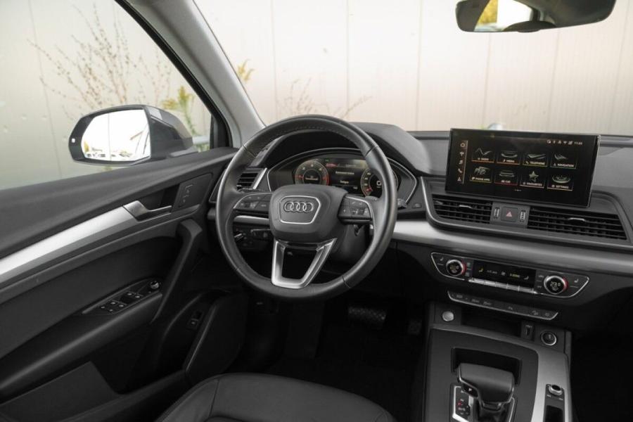 Black Audi Q5 2025 in Vilnius, with an engine capacity of 2.00 L and mileage of 45 thousand km for 34050 €, photo 18 on AUTOMOTO.COM.LV