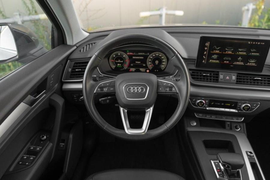 Black Audi Q5 2025 in Vilnius, with an engine capacity of 2.00 L and mileage of 45 thousand km for 34050 €, photo 19 on AUTOMOTO.COM.LV