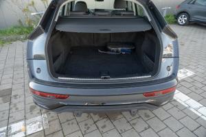 Black Audi Q5 2025 in Vilnius, with an engine capacity of 2.00 L and mileage of 45 thousand km for 34050 €, photo 21 on AUTOMOTO.COM.LV