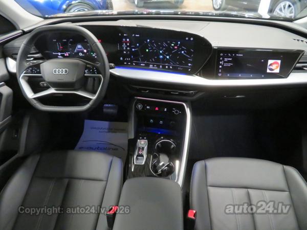 Melns Audi Q5 2026 Tallina, ar dzinēja tilpumu 2.00 L un nobraukumu 32 tūkst. km par 56000 €, foto 3 vietnē AUTOMOTO.COM.LV