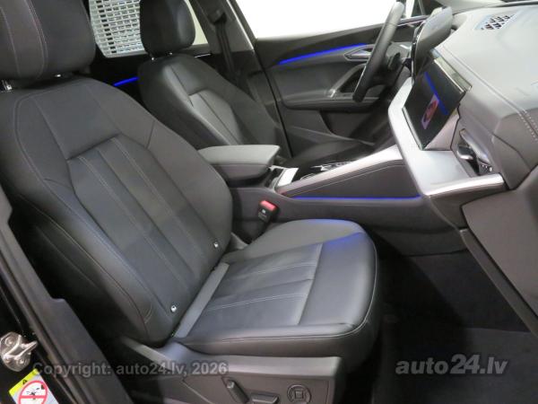 Melns Audi Q5 2026 Tallina, ar dzinēja tilpumu 2.00 L un nobraukumu 32 tūkst. km par 56000 €, foto 4 vietnē AUTOMOTO.COM.LV