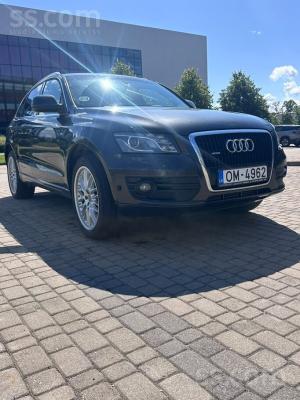 Melns Audi Q5 2009 Rēzekne, ar dzinēja tilpumu 3.00 L un nobraukumu 287 tūkst. km par 10250 €, foto 4 vietnē AUTOMOTO.COM.LV