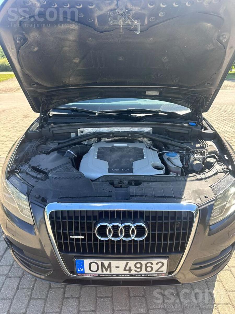 Melns Audi Q5 2009 Rēzekne, ar dzinēja tilpumu 3.00 L un nobraukumu 287 tūkst. km par 10250 €, foto 14 vietnē AUTOMOTO.COM.LV
